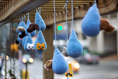 Raindrop Yarn Bombing in Vancouver – Kim Werker